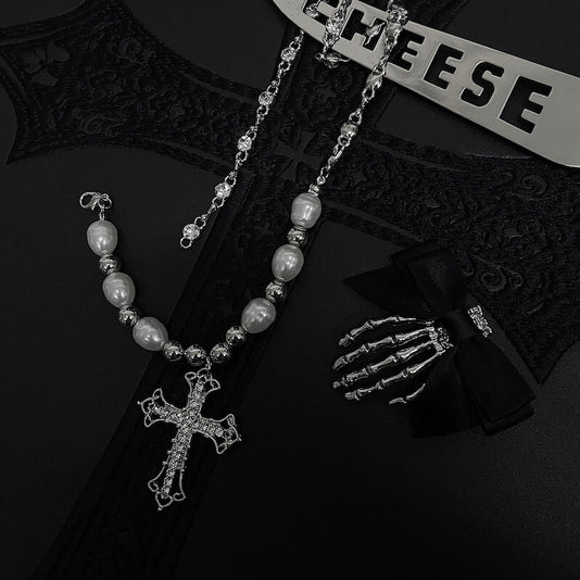 Alt pearl cross necklace – Cutiekill